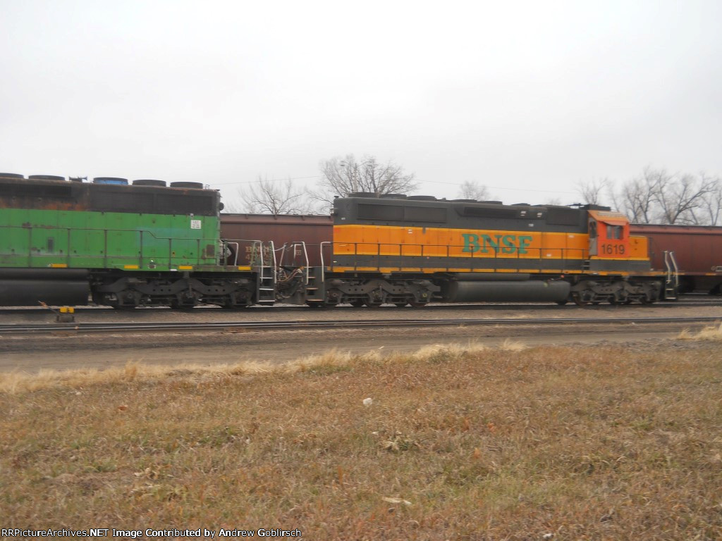 BNSF 1619 & 1832